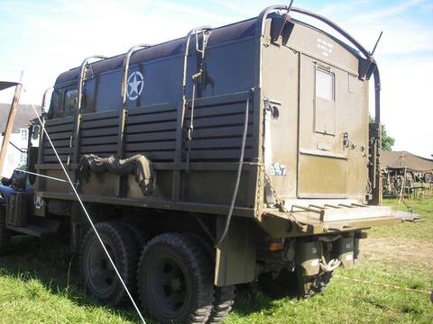 JAPMODELS GMC SHELTER RADIO • JAPMODELS